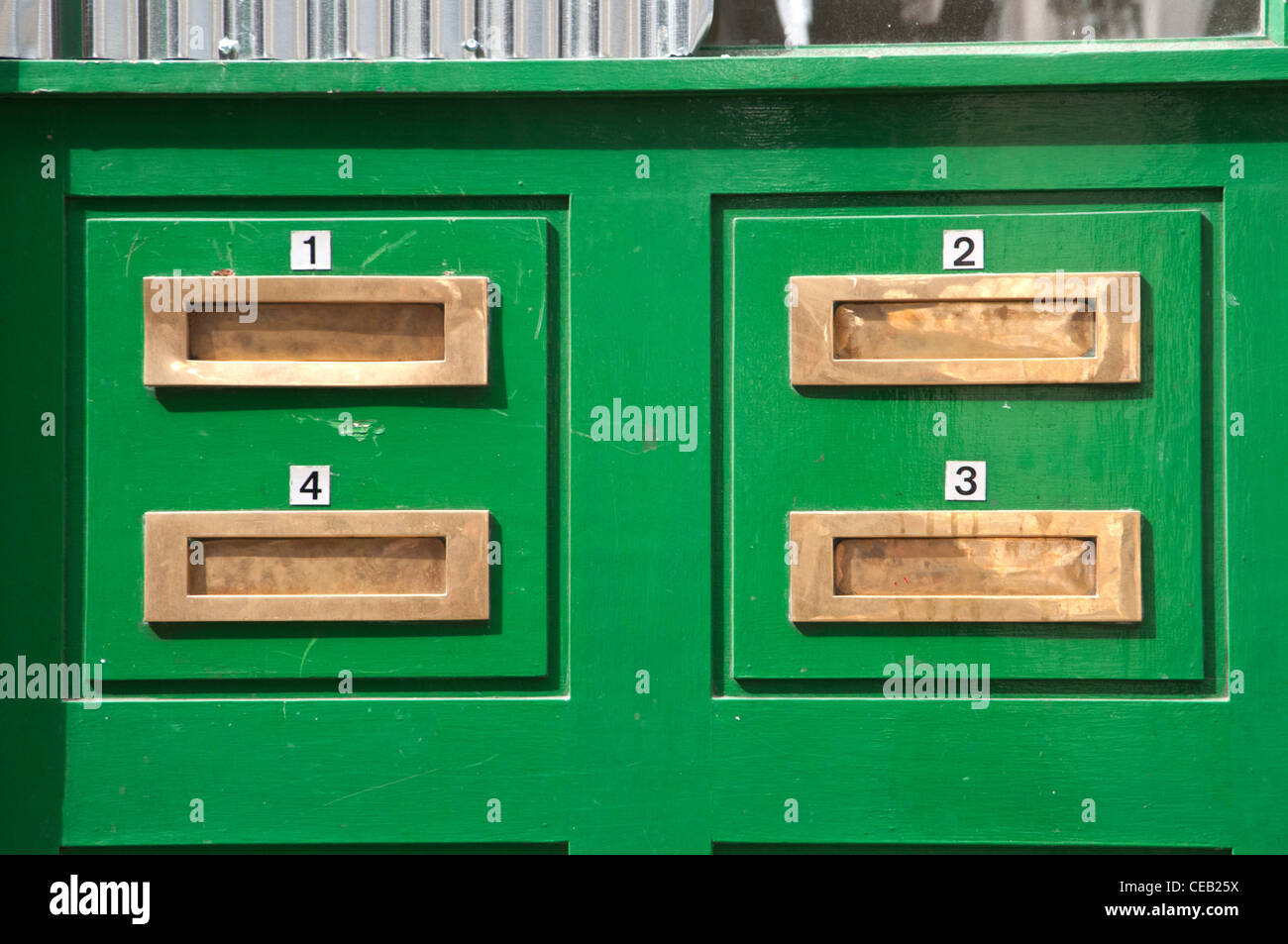 London mailbox hi-res stock photography and images - Alamy