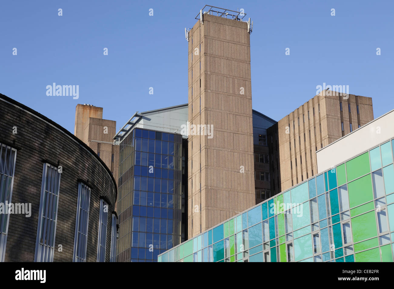 The University of Glasgow Library cladding has changed. The Round ...