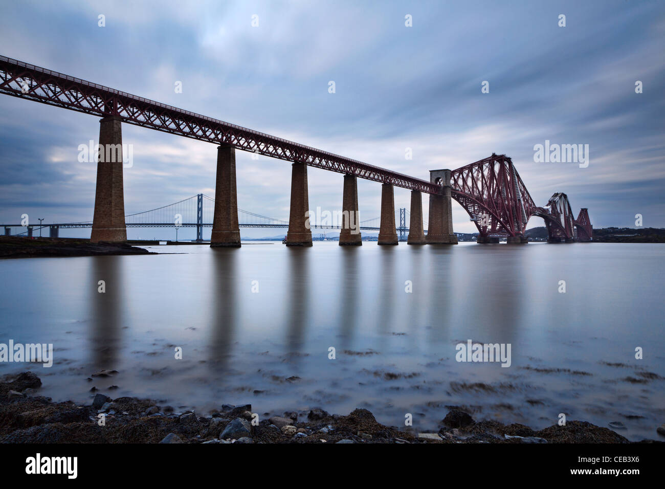Forth bridge painting hi-res stock photography and images - Alamy