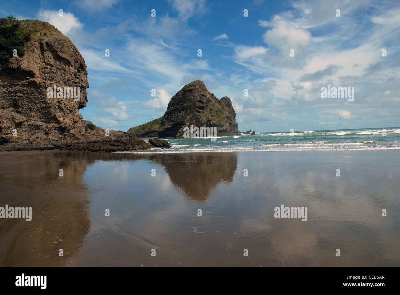 Piha Beach, North Island, NZ Stock Photo - Alamy