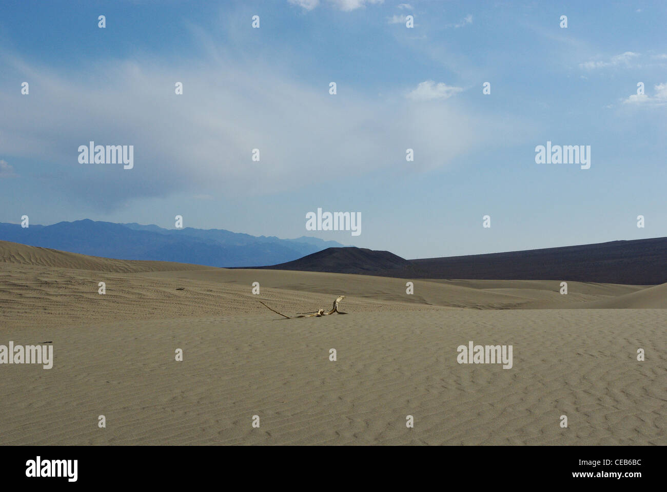 Dune chain hi-res stock photography and images - Alamy