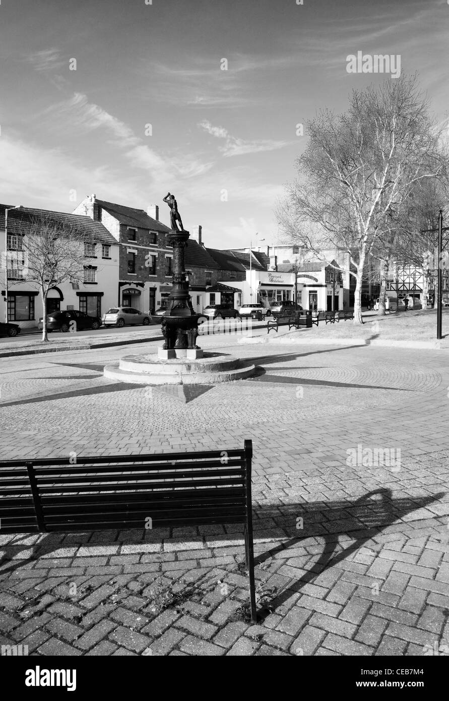 Kettering town centre hi-res stock photography and images - Alamy