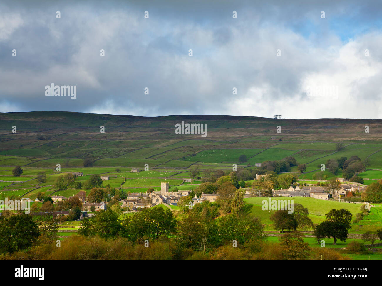 Askrigg village in Wensleydale, in the Yorkshire Dales Stock Photo - Alamy