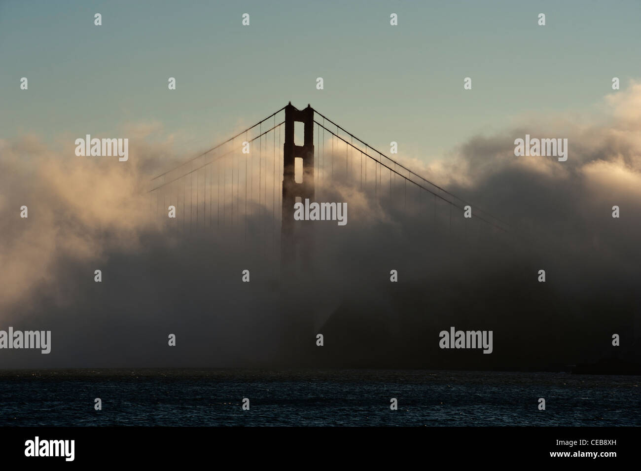 Fog and cal sea hi-res stock photography and images - Alamy