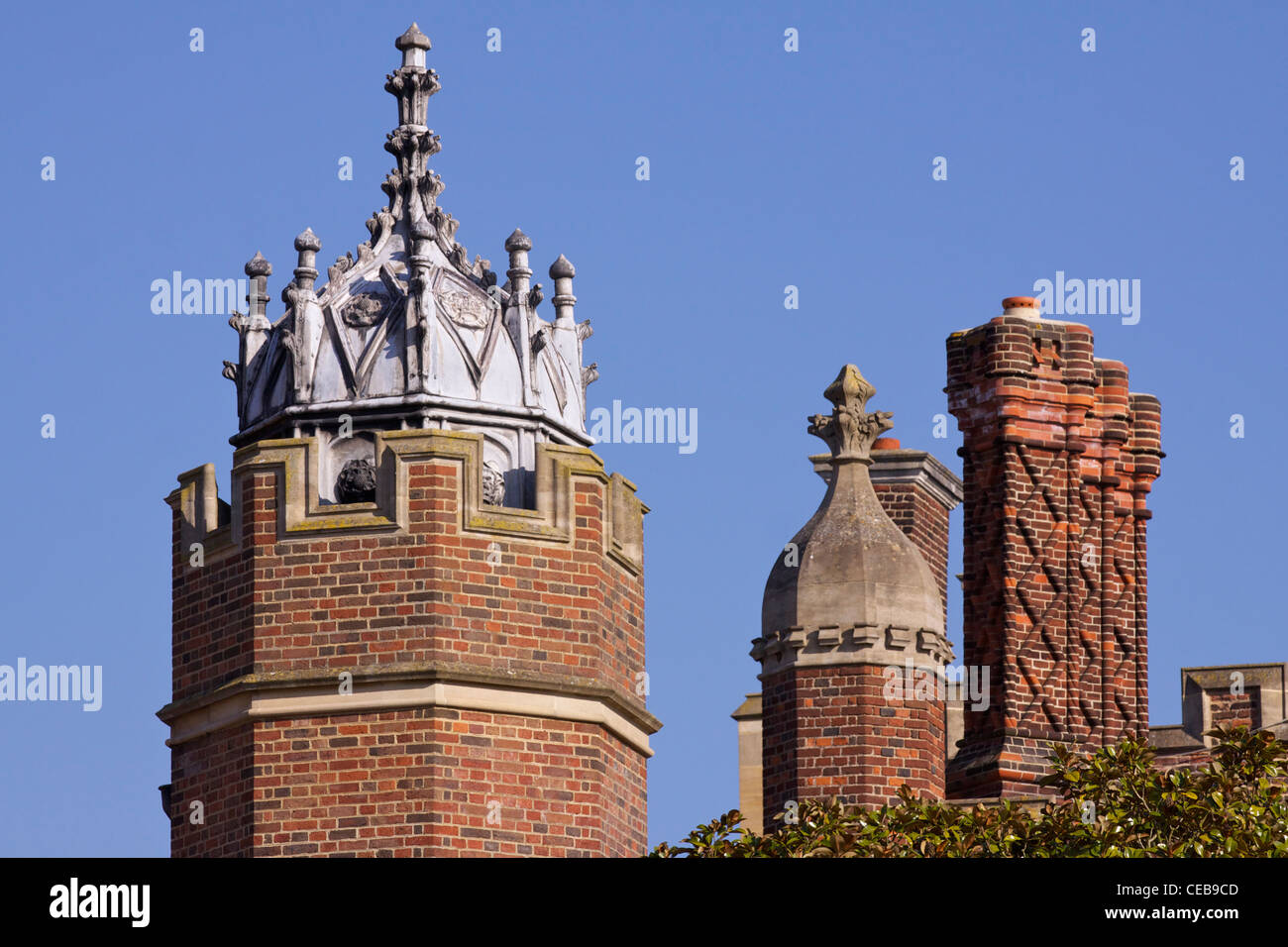 Ornate tudor chimneys hi-res stock photography and images - Alamy