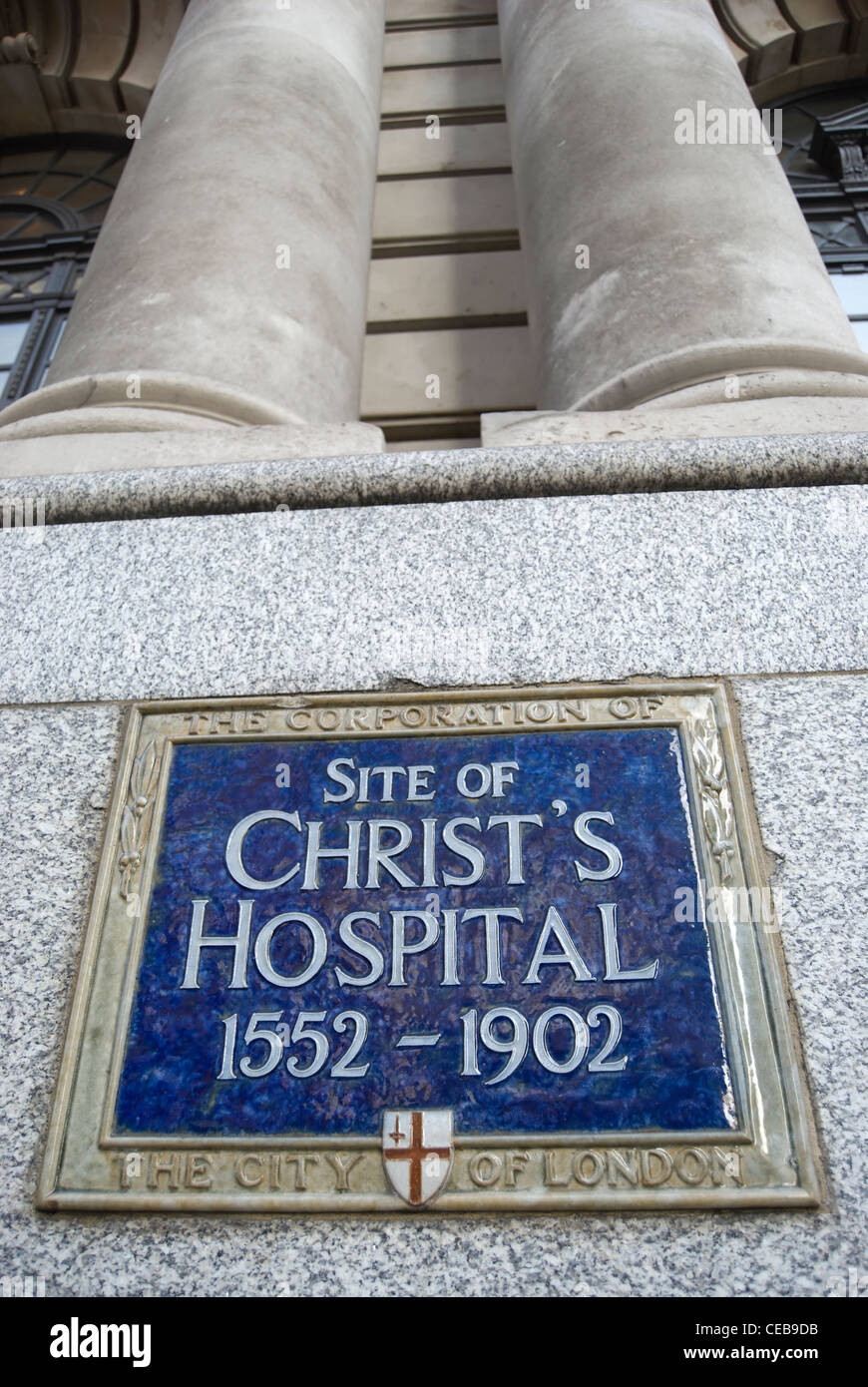 city of london blue plaque marking the 1552 to 1902 site of christ's ...