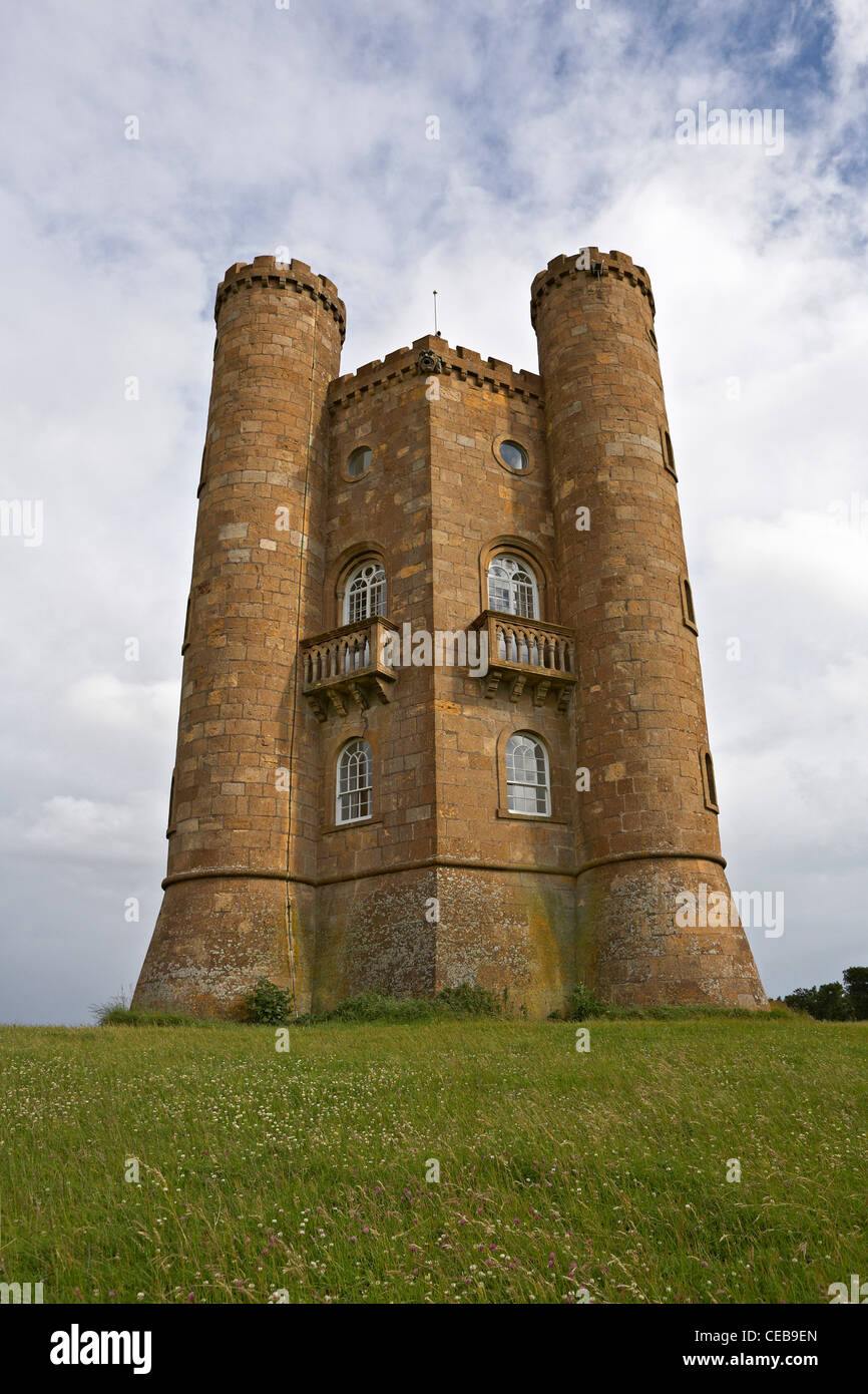 Cotswolds Broadway tower Stock Photo - Alamy