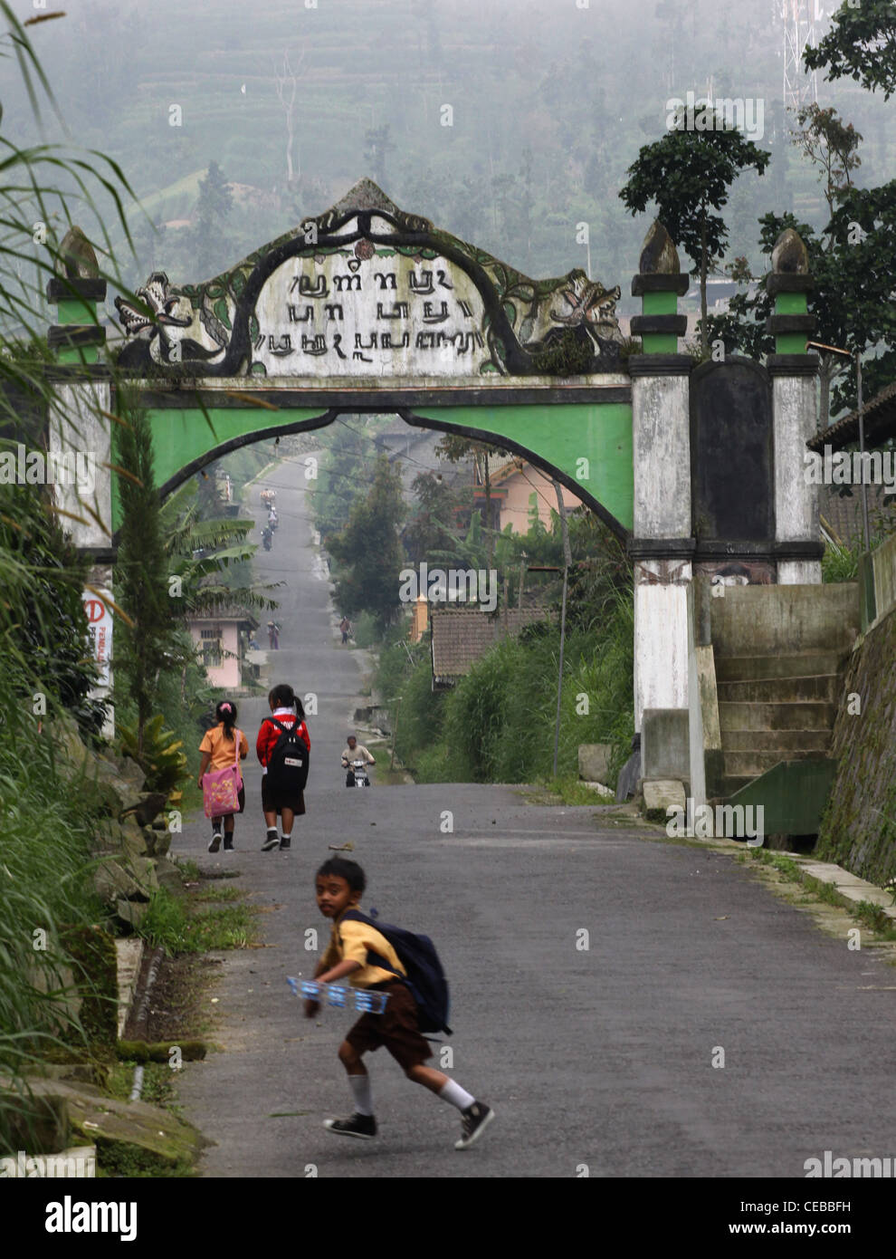 Village entrance hi-res stock photography and images - Alamy