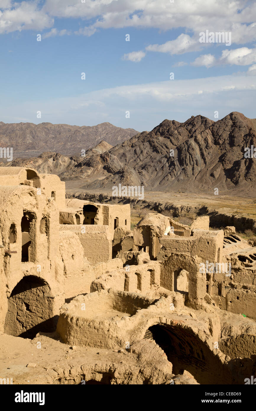 Iran village mountain hi-res stock photography and images - Alamy