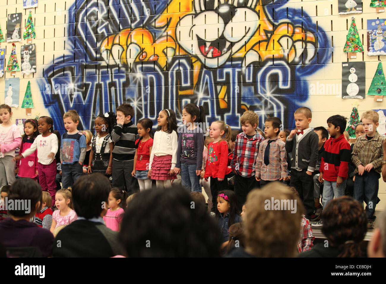 Junior Kindergarten Children s Christmas Chorus Ontario Canada Stock Junior Kindergarten Children s Christmas Chorus Ontario Canada Stock