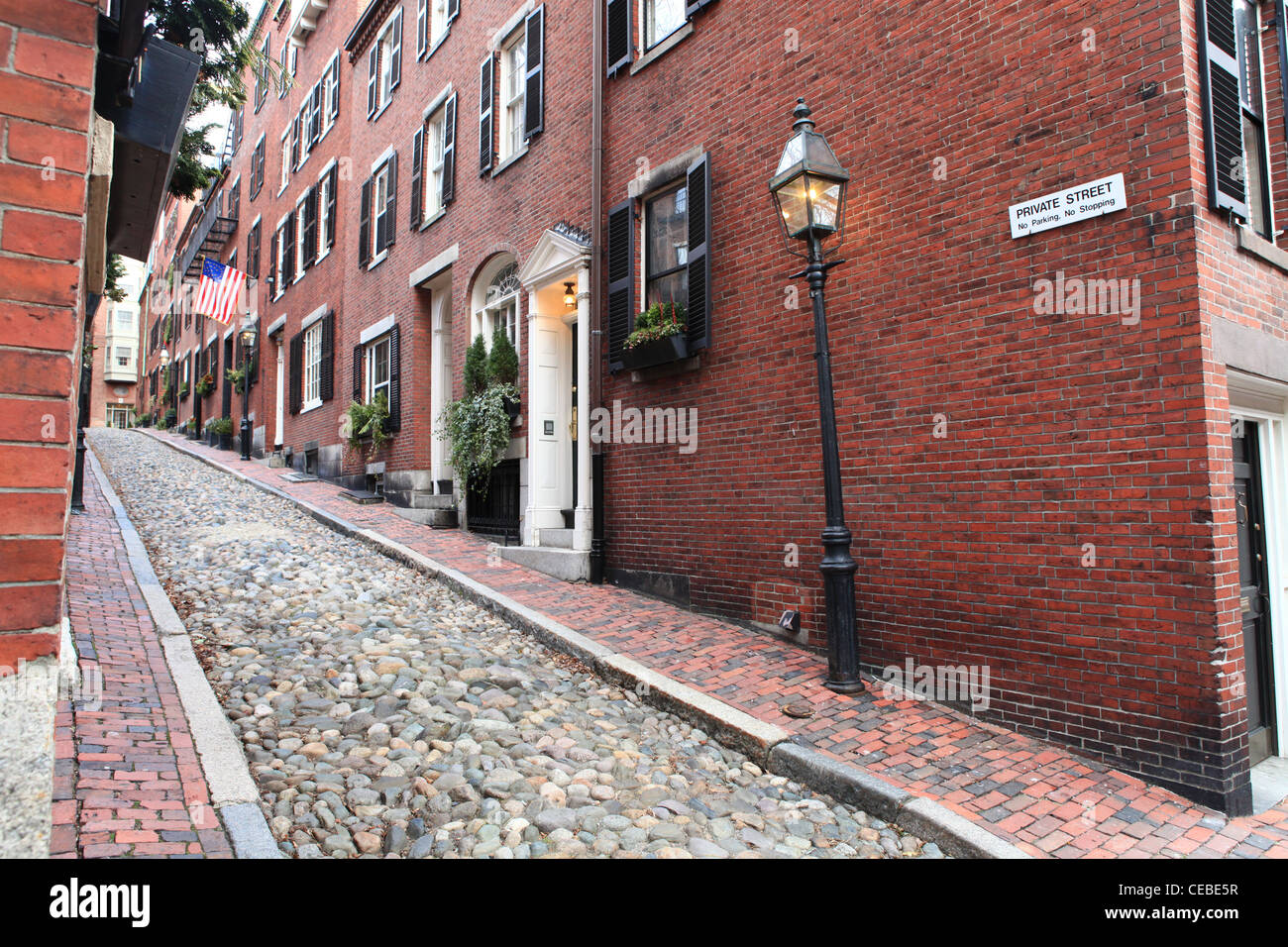 Chestnut street in Beacon hill, downtown Boston, Massachusetts, US ...