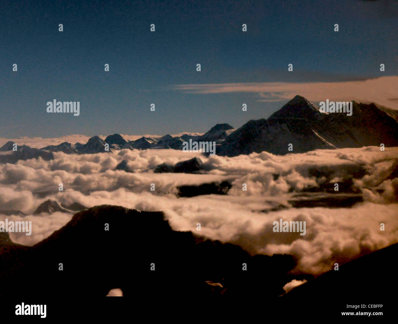 Mt everest aerial hi-res stock photography and images - Alamy