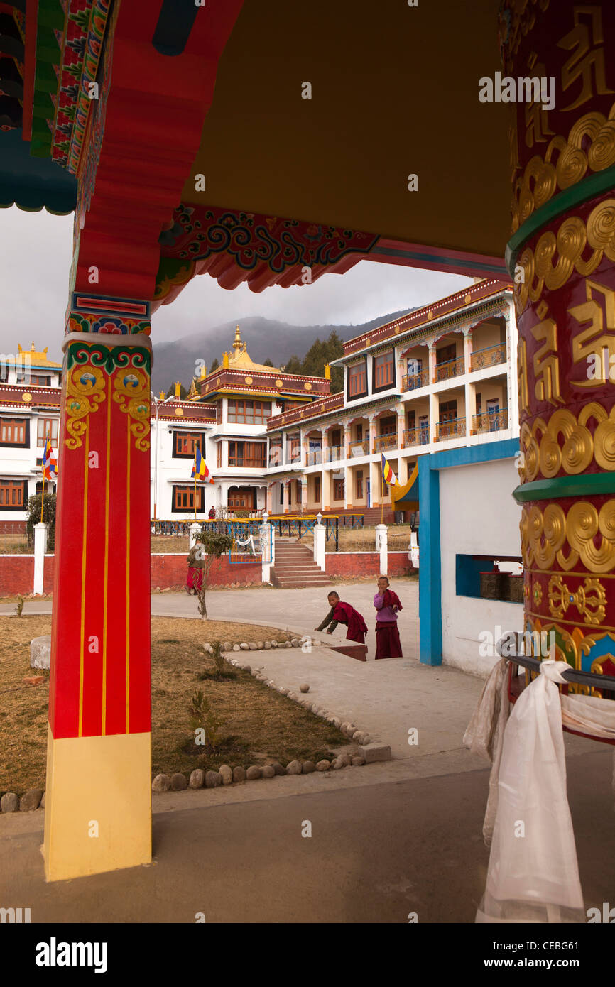 Mahayana buddhism hi-res stock photography and images - Alamy