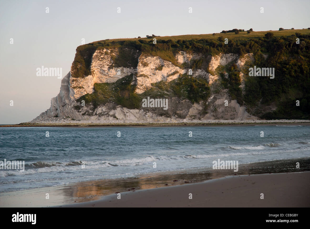 Whitecliff Isle of Wight, Hampshire, England Stock Photo - Alamy