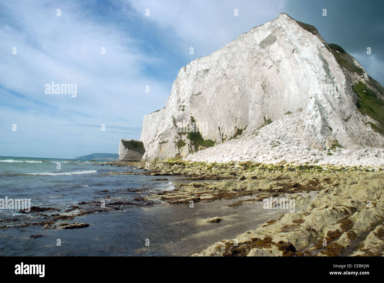 Whitecliff bay hi-res stock photography and images - Alamy