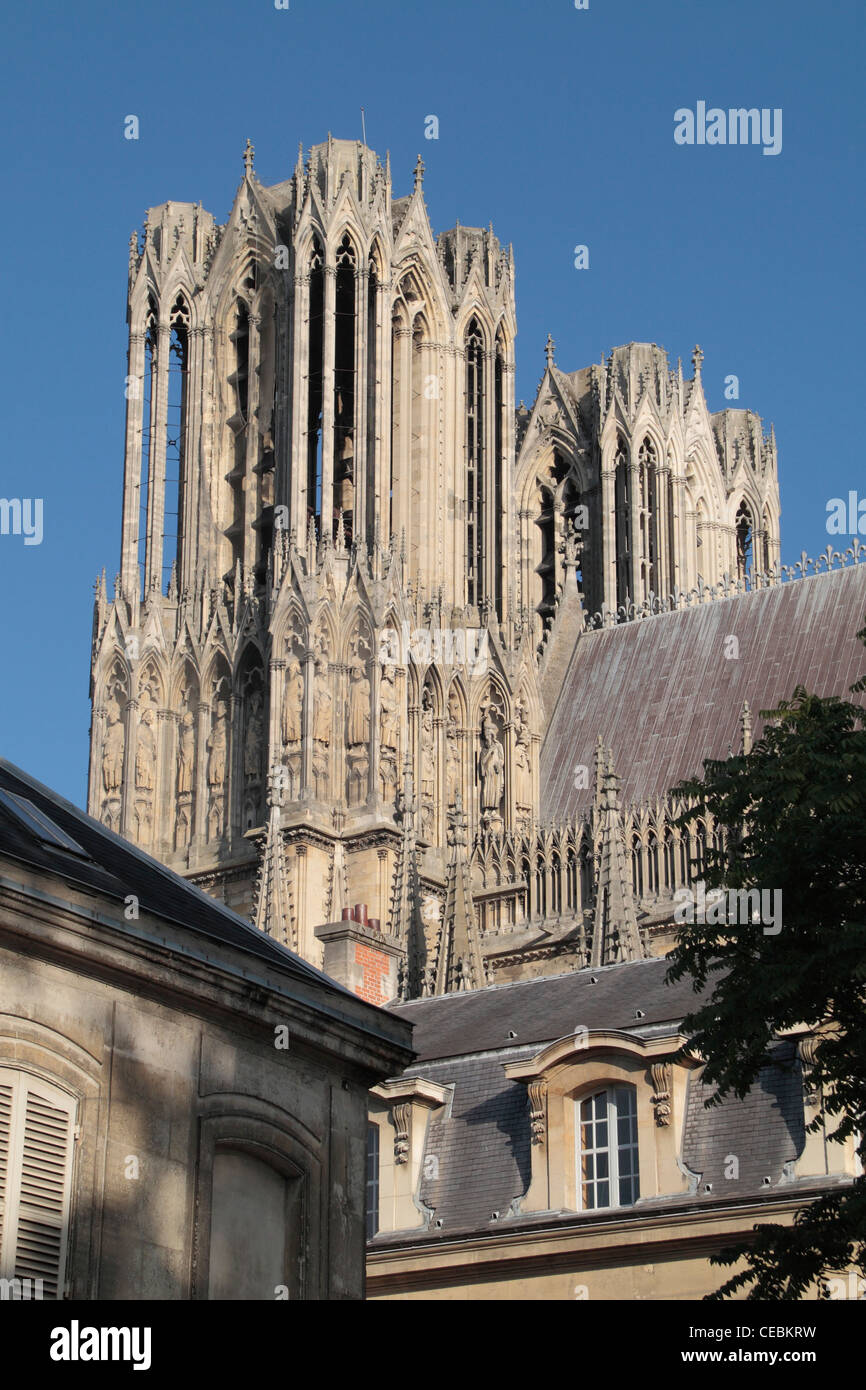 Cathedrale notre dame hi-res stock photography and images - Alamy