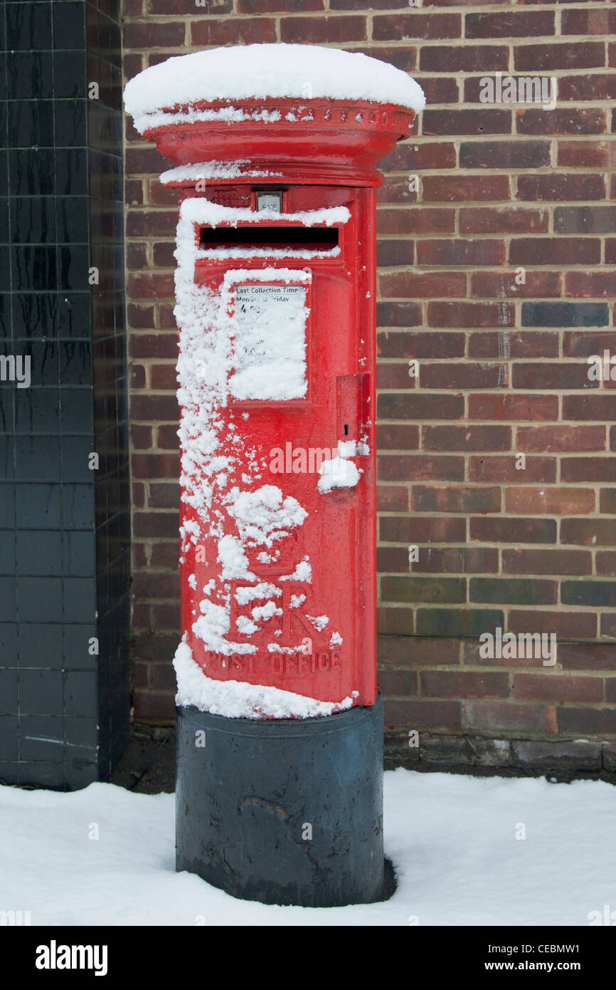 Brick cold box hi-res stock photography and images - Alamy