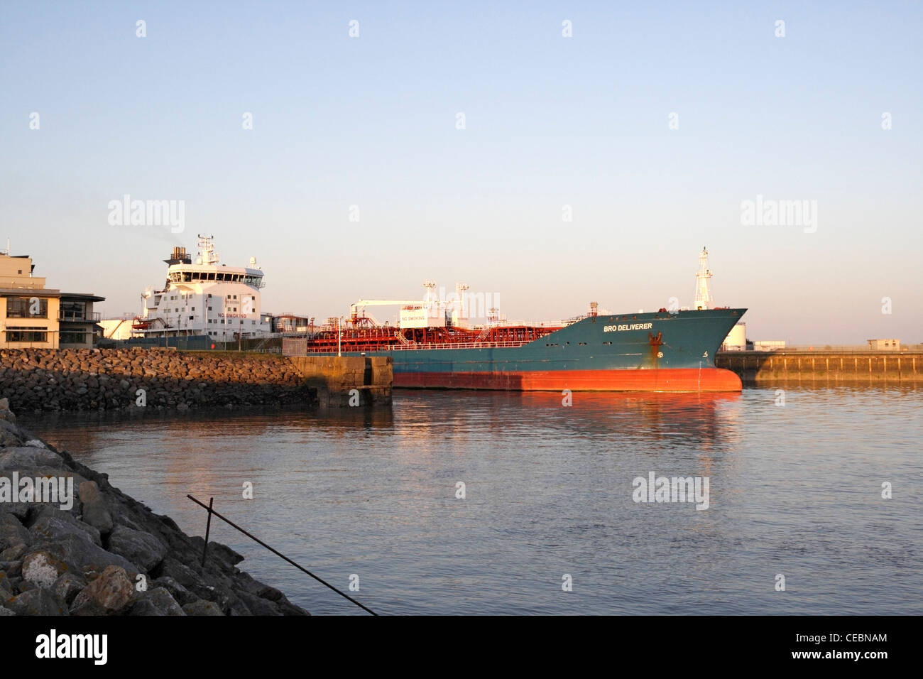 Cargo Tanker Bro Deliverer, leaving Cardiff Docks Wales UK, Coastal ...