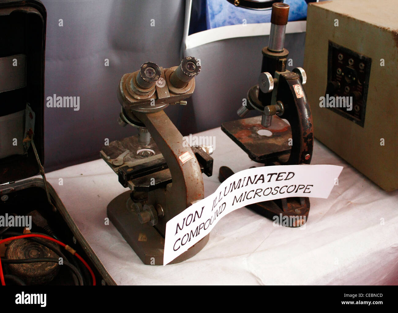 Compound microscope hi-res stock photography and images - Alamy