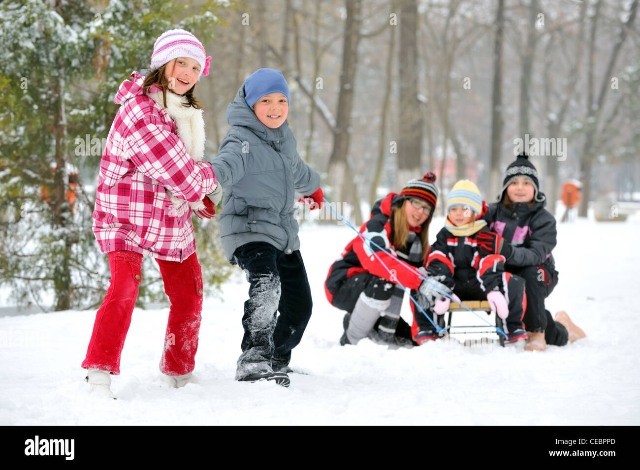 Kids freeze hi-res stock photography and images - Alamy