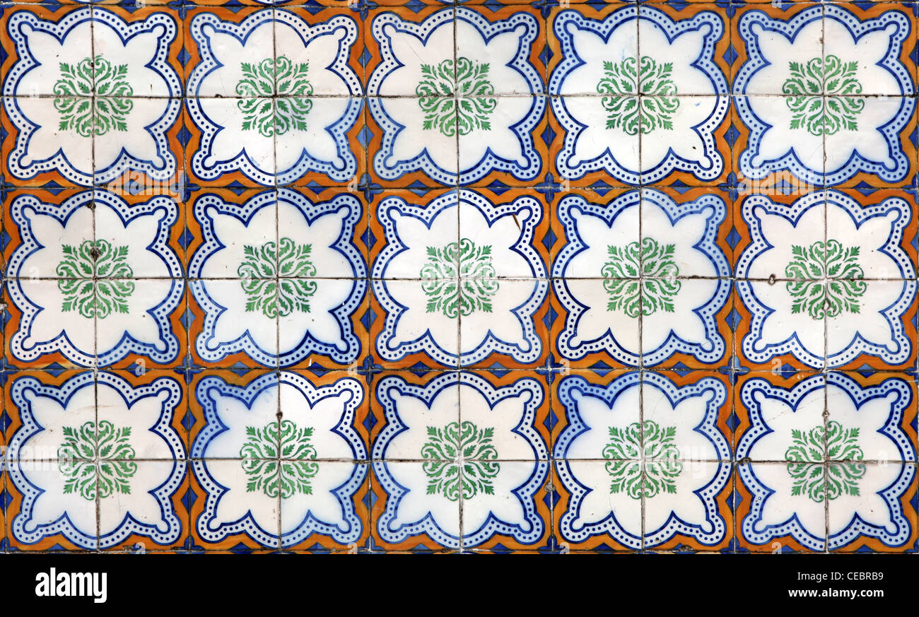 Azulejos tiled house hi-res stock photography and images - Alamy