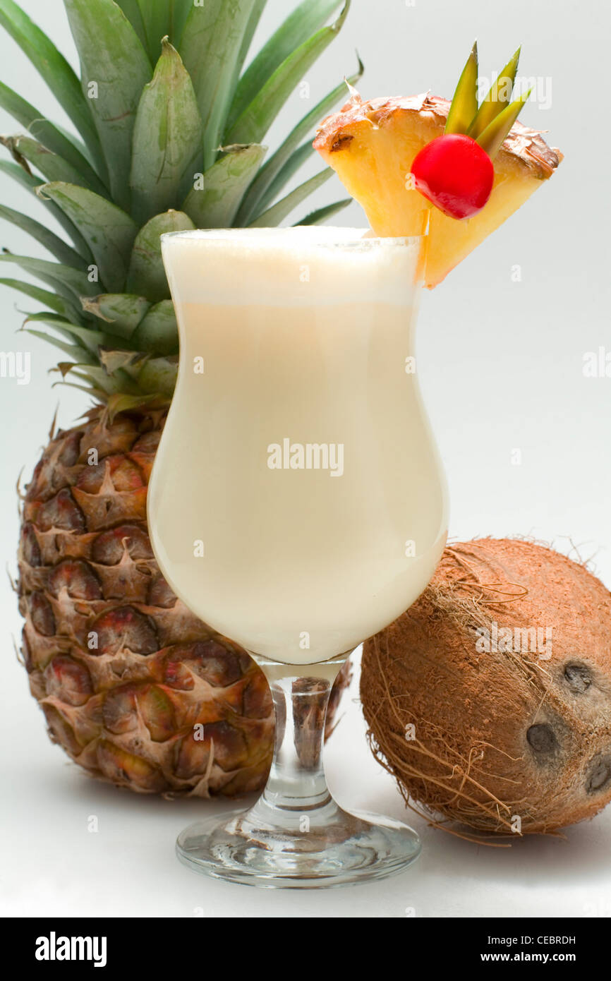 Coctail glass hi-res stock photography and images - Alamy