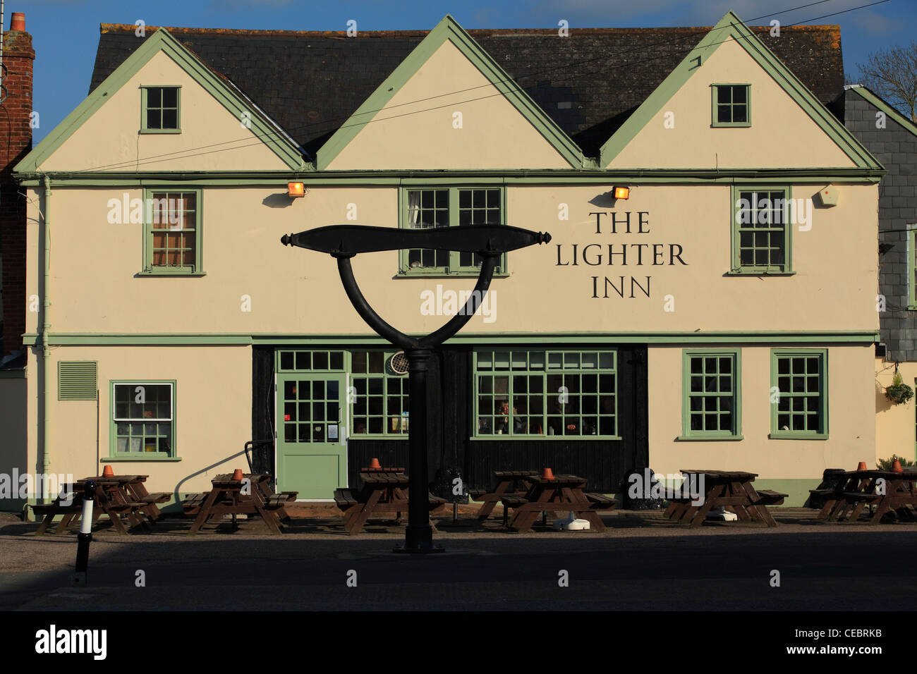 The Lighter Inn, Topsham quay Exe estuary, Devon, England, UK Stock ...