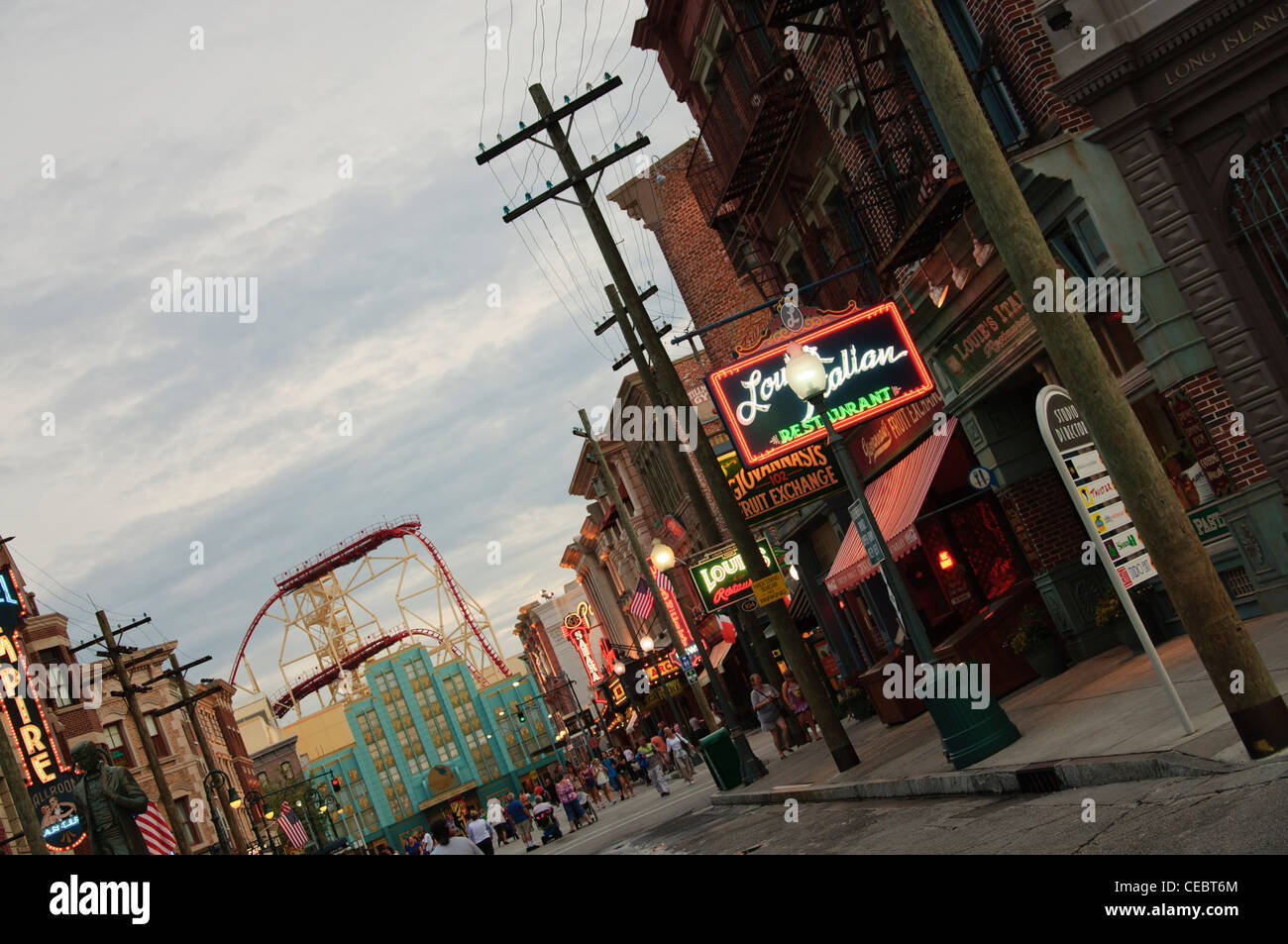 universal islands of adventure street view Stock Photo - Alamy