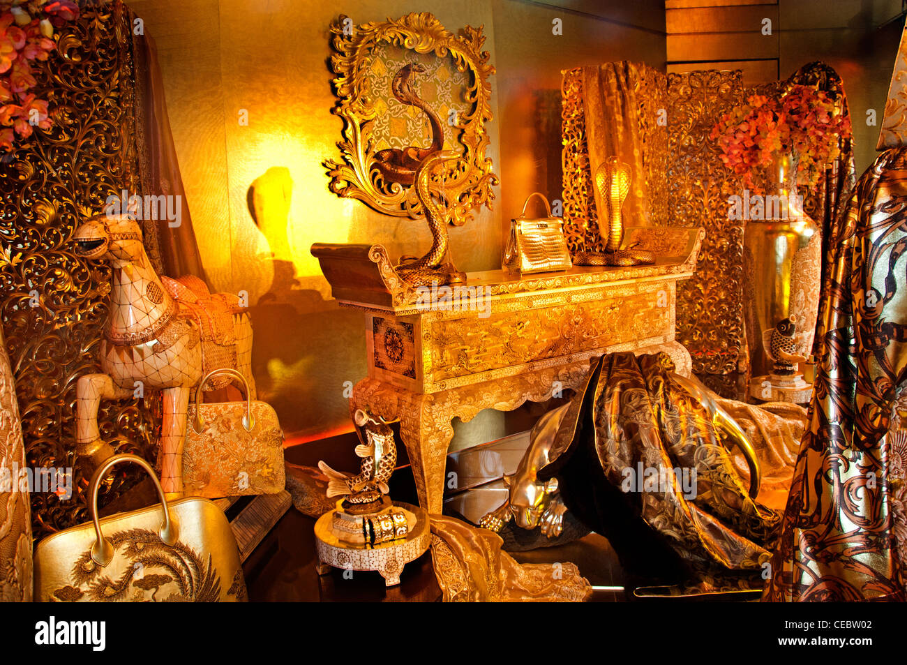 Hermés Paris France Shop Window Display Luxury Fashion Couture Shop ...