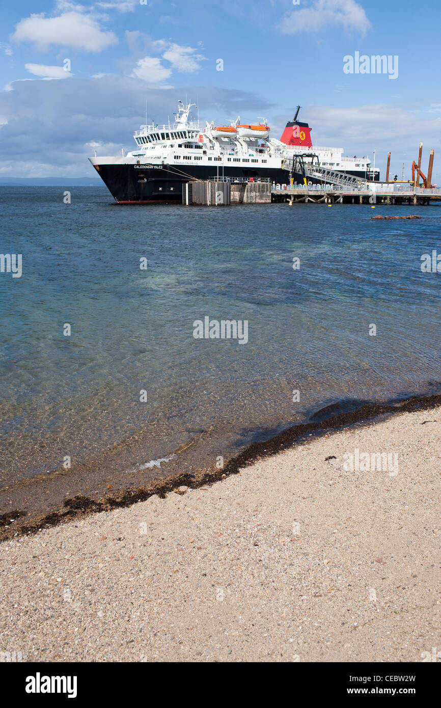 The ferry from Ardrossan to Brodick arrives in Brodick as the crew ...