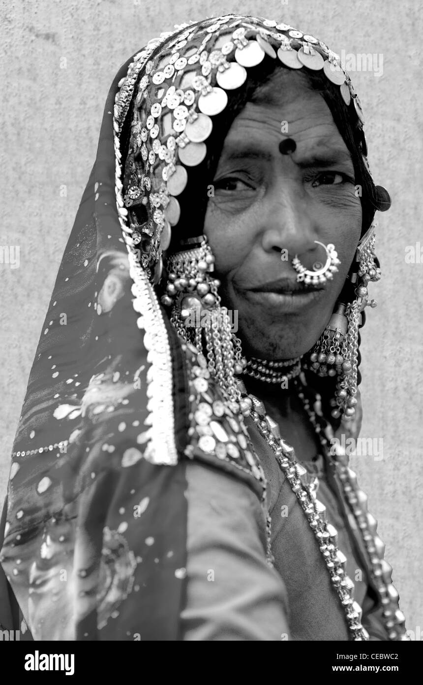 Lambani culture hi-res stock photography and images - Alamy