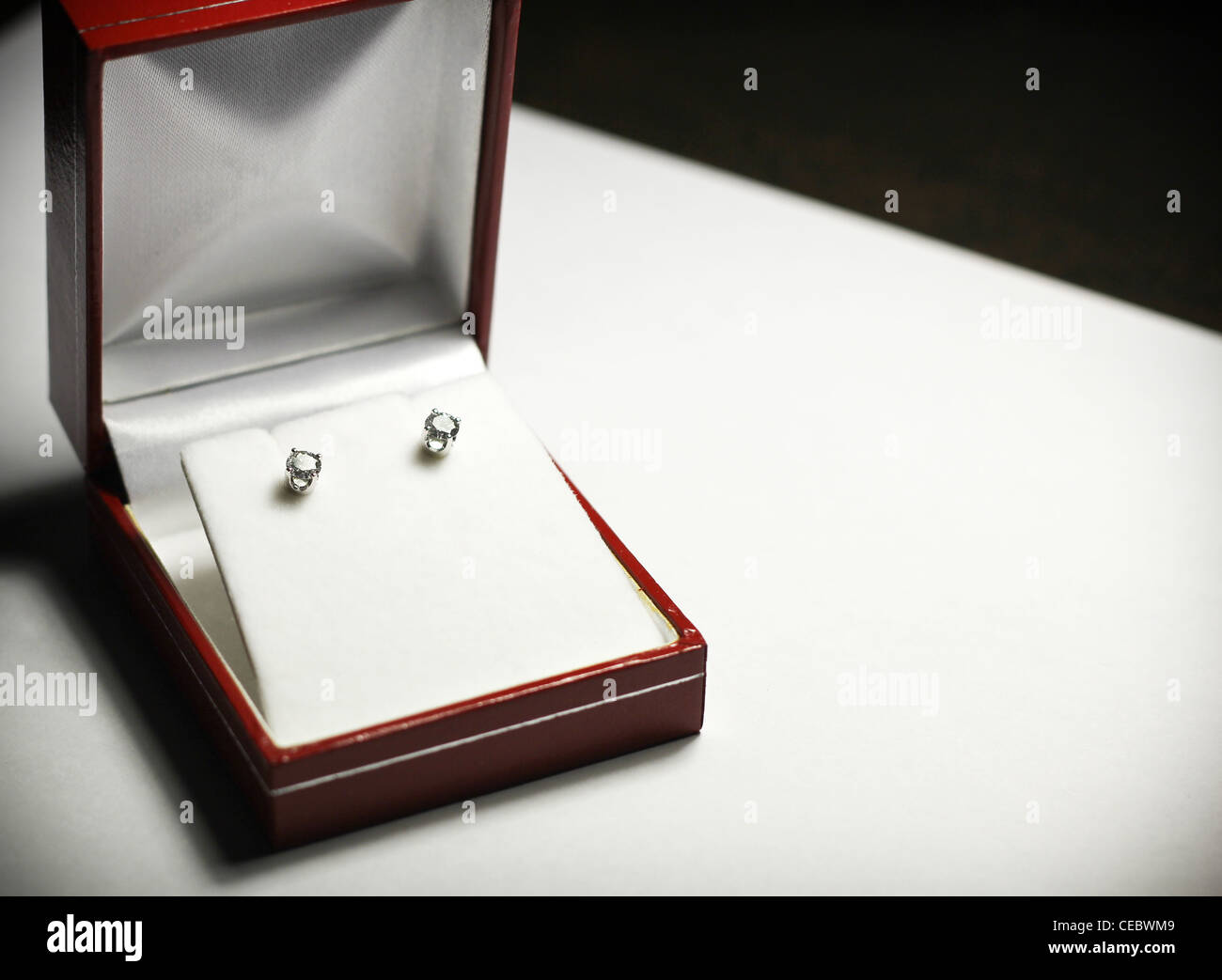 Diamonds in space hi-res stock photography and images - Alamy