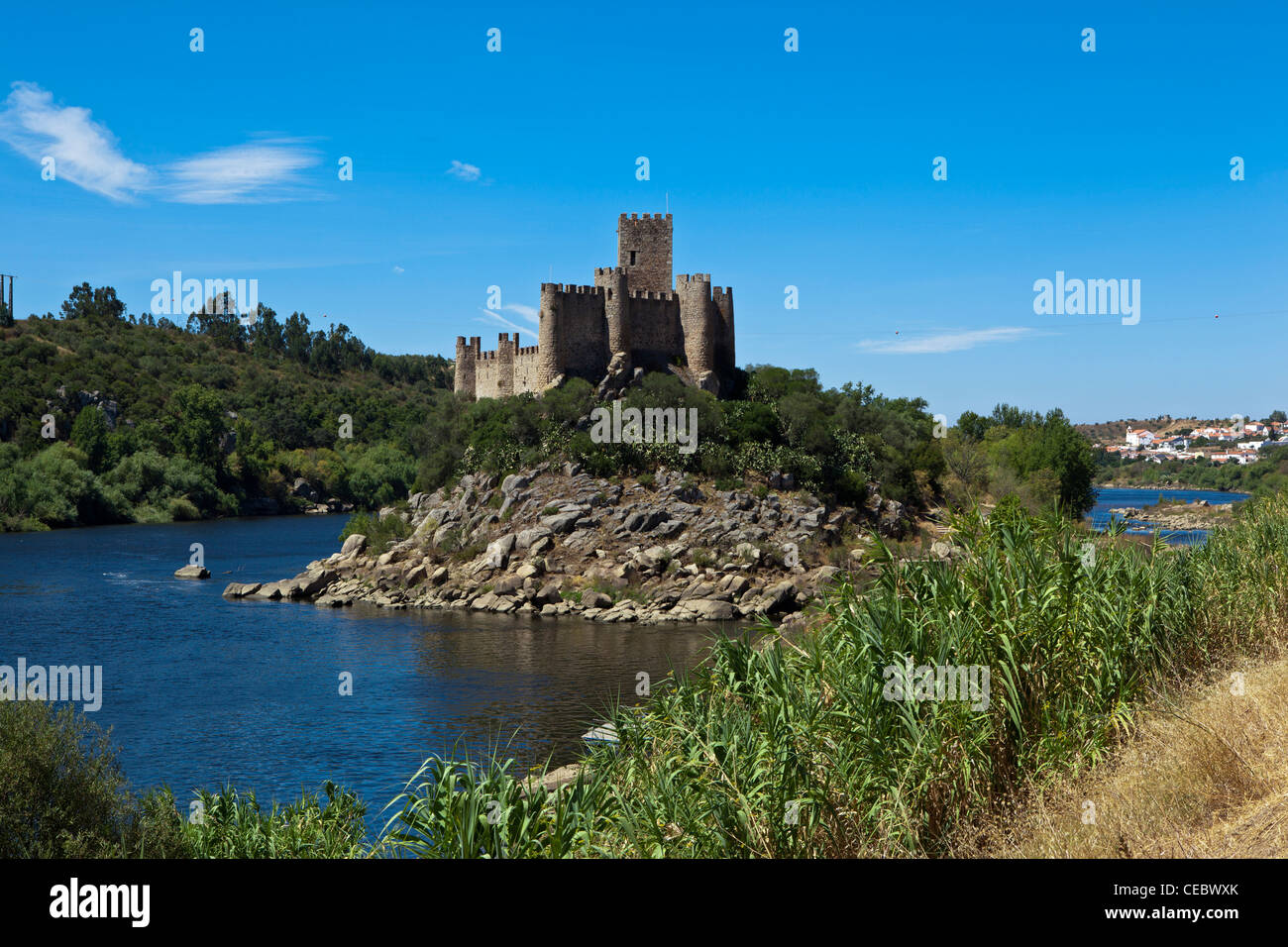 Castelo de Almourol rio tejo Portugal Stock Photo - Alamy