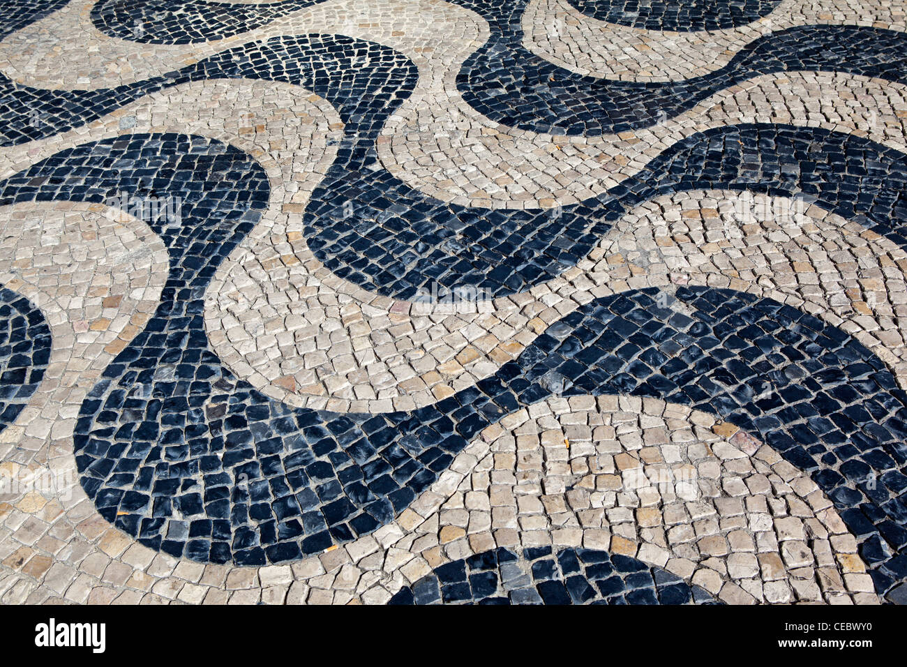 Calcada calcadas Calçada típica portuguesa Stock Photo - Alamy