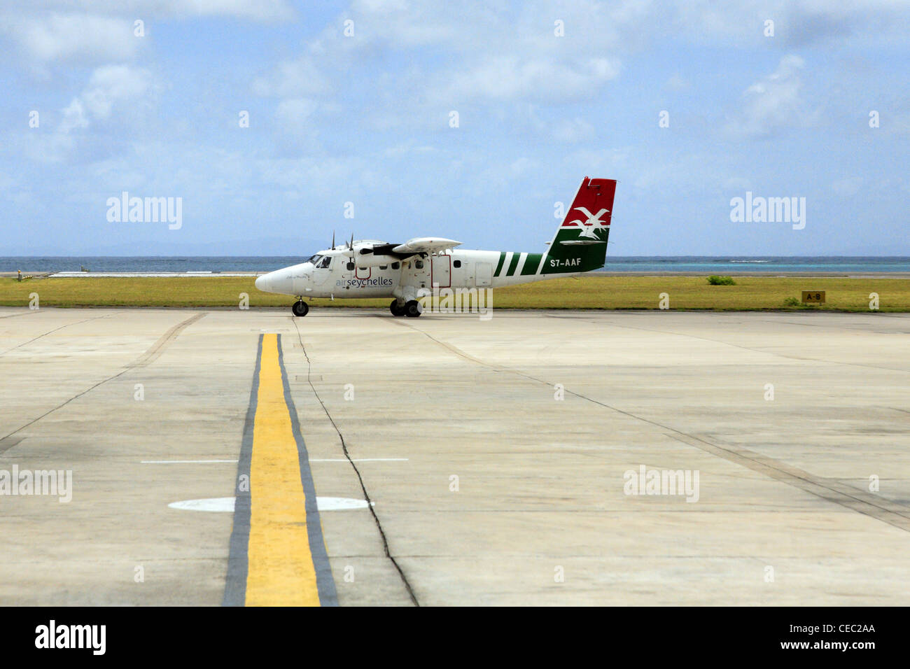 Air seychelles hi-res stock photography and images - Alamy