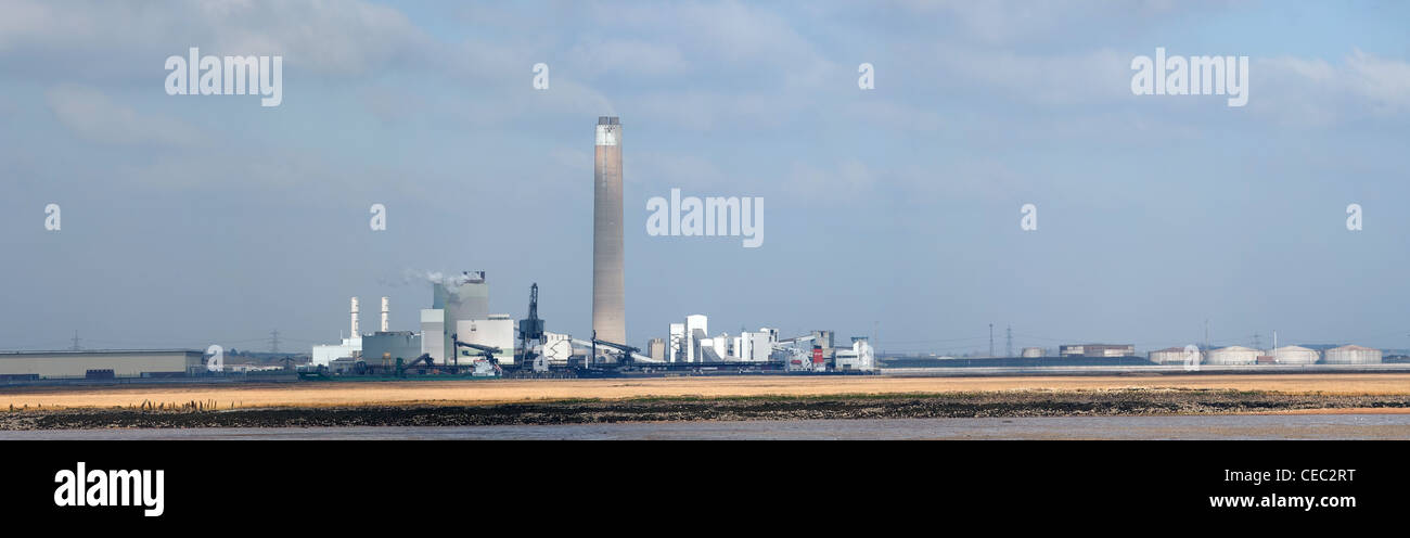 Kingsnorth Power Station on the Medway Estuary Stock Photo - Alamy