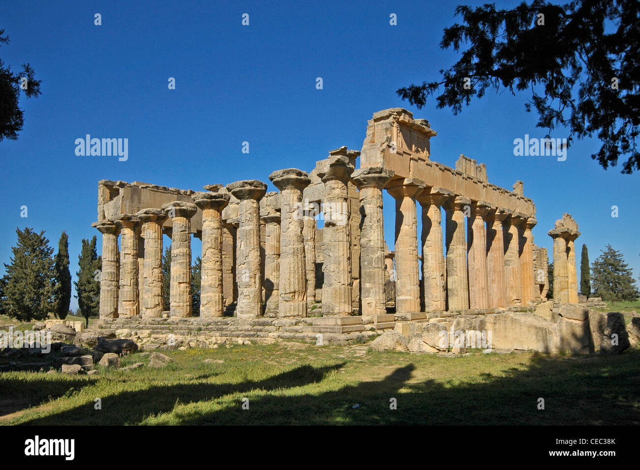 LIBYA, Cyrene (75 BC), Temple of Zeus Stock Photo - Alamy
