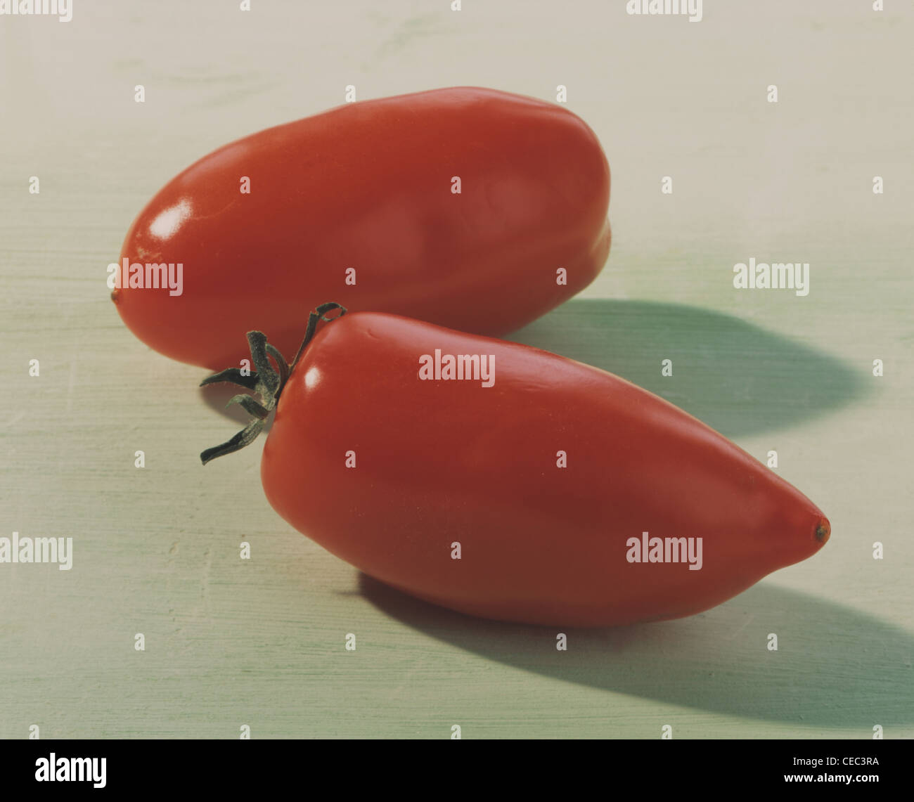 Cut out: Tomatoes Stock Photo - Alamy