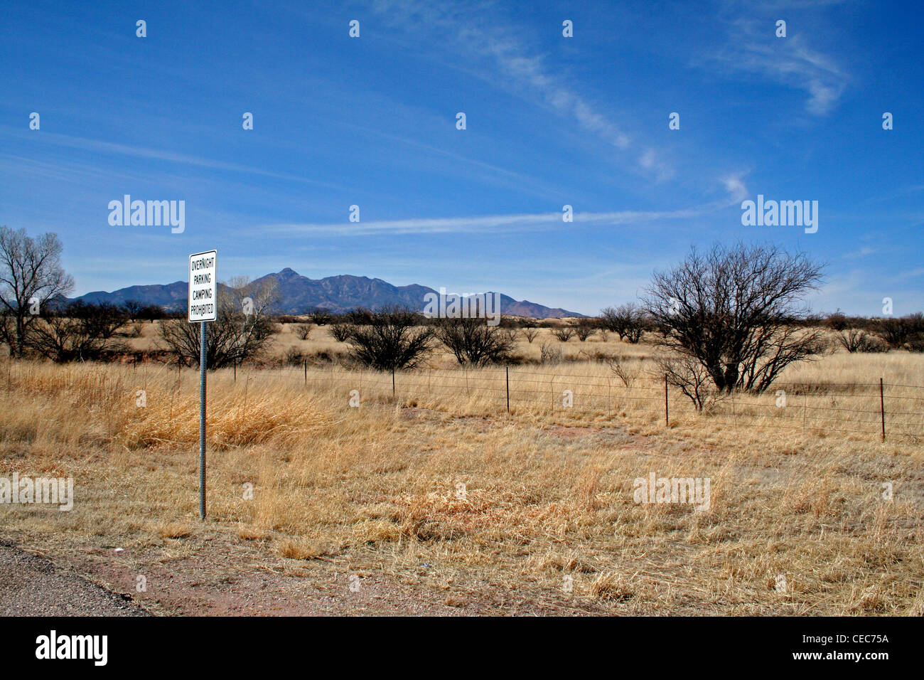 The almost great wide open desert Stock Photo - Alamy