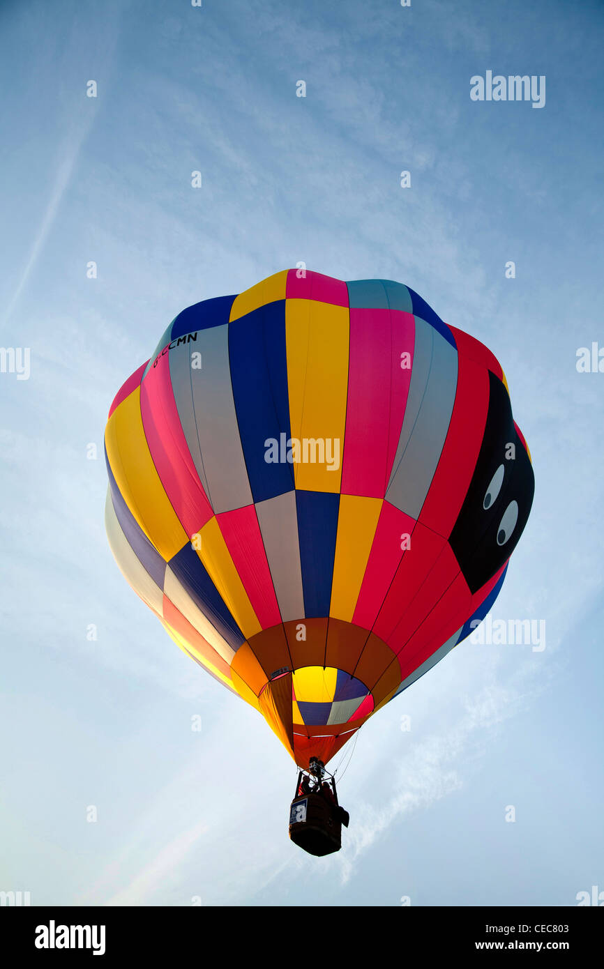 Balloon ascending hi-res stock photography and images - Alamy