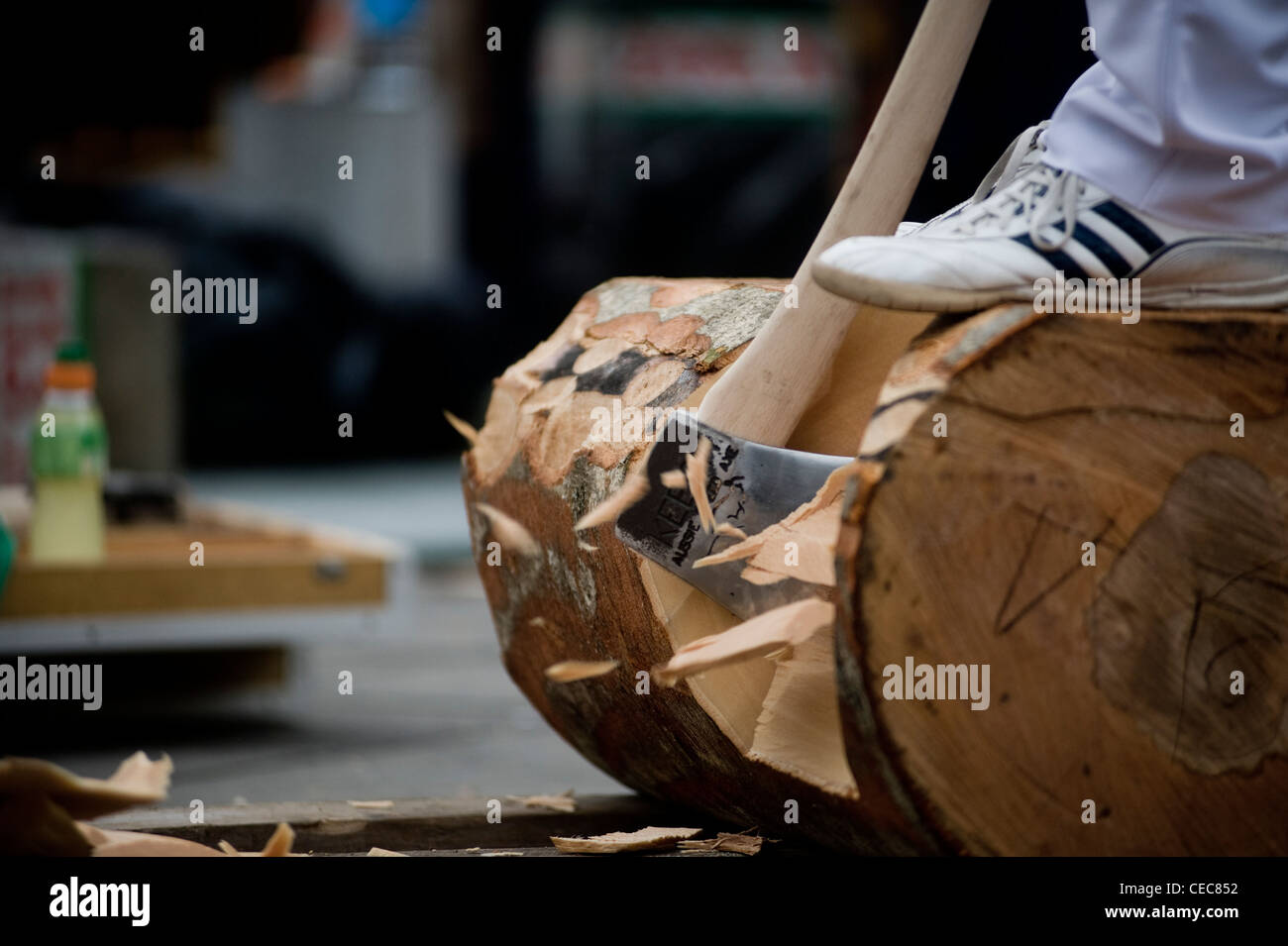 Wood chopping basque hi-res stock photography and images - Alamy