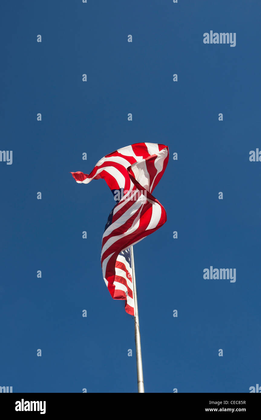 Huge american flag hi-res stock photography and images - Alamy