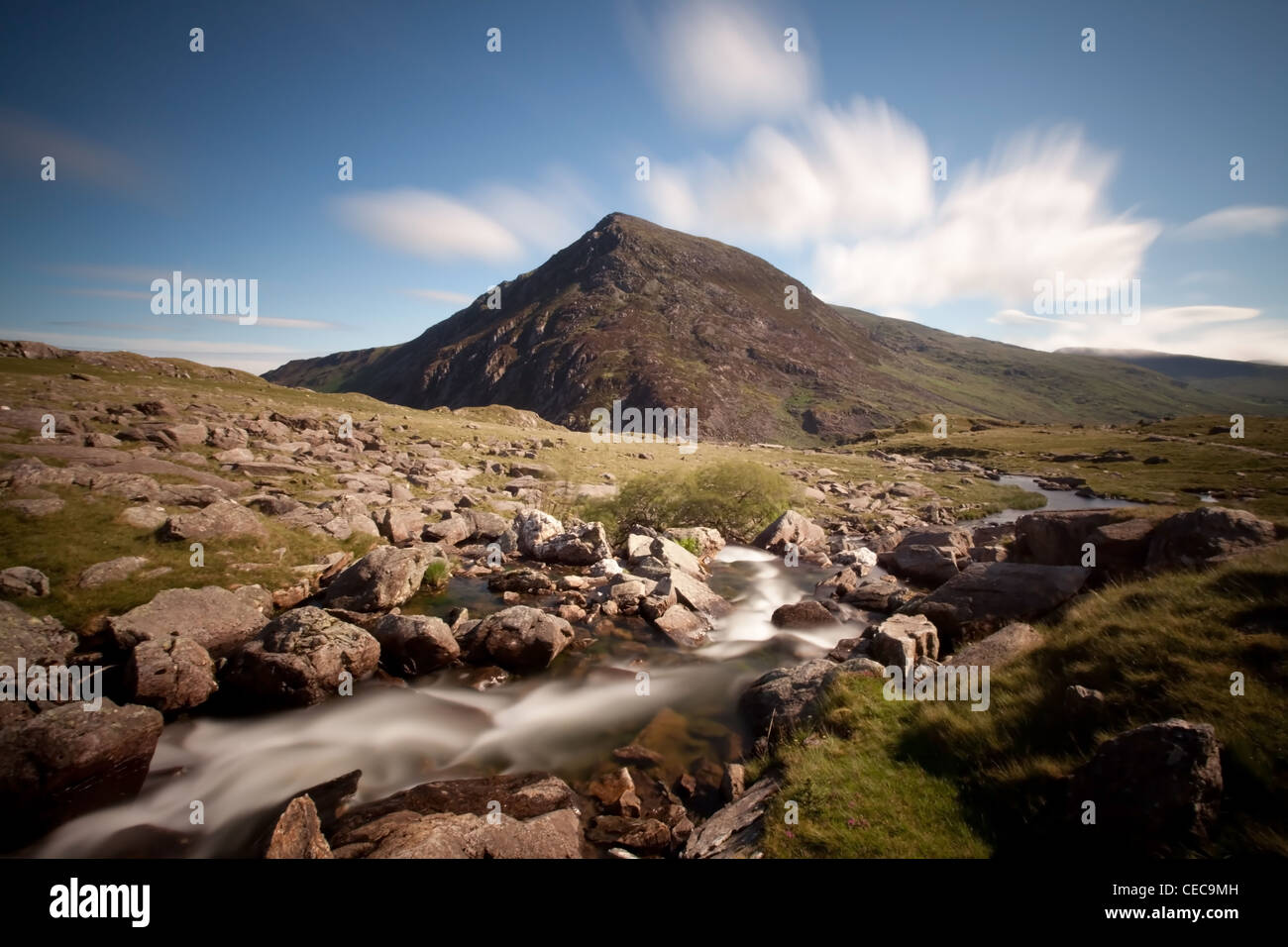 Ogwen valle hi-res stock photography and images - Alamy