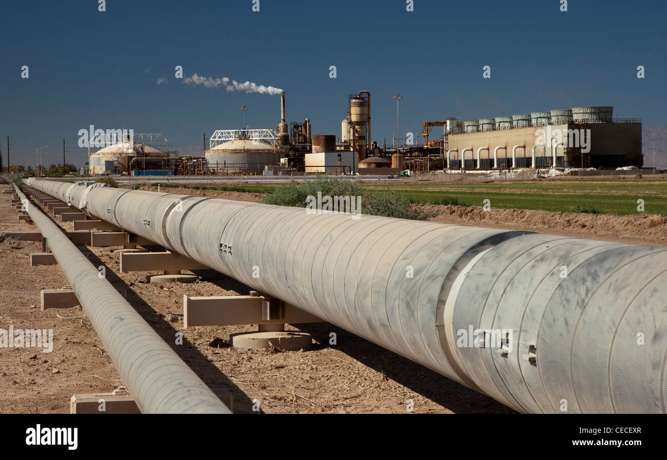 Geothermal pipe hi-res stock photography and images - Alamy