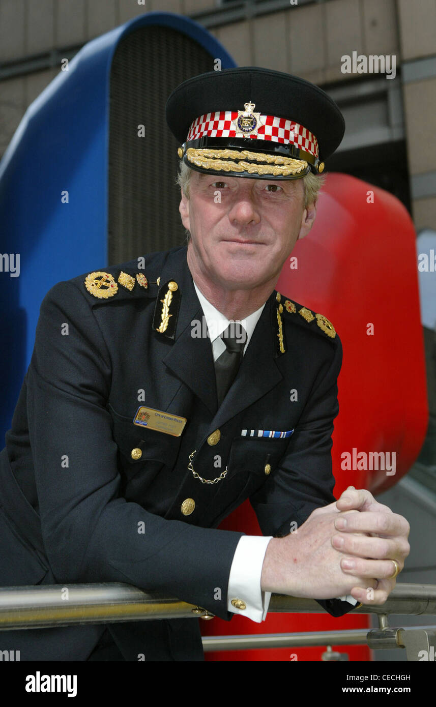 James Hart, Commissioner of the City of London Police between 2002-2006 ...