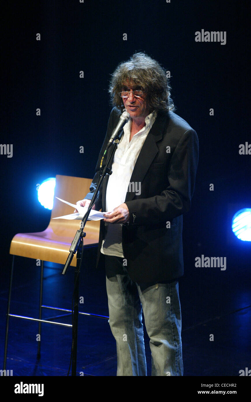 Howard marks autobiography hi-res stock photography and images - Alamy