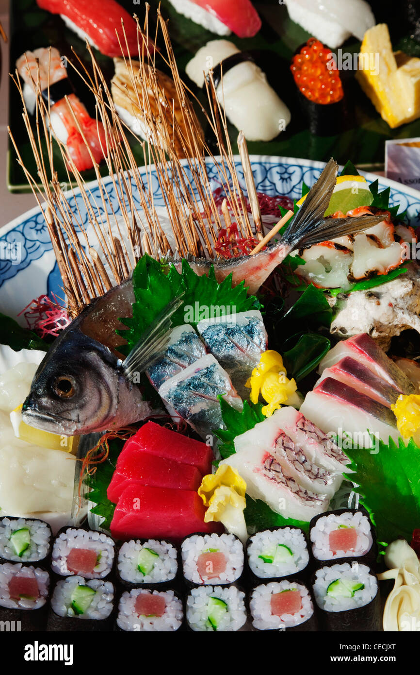 Japan,Tokyo,Tsukiji,Sushi Shop Window Display Stock Photo - Alamy