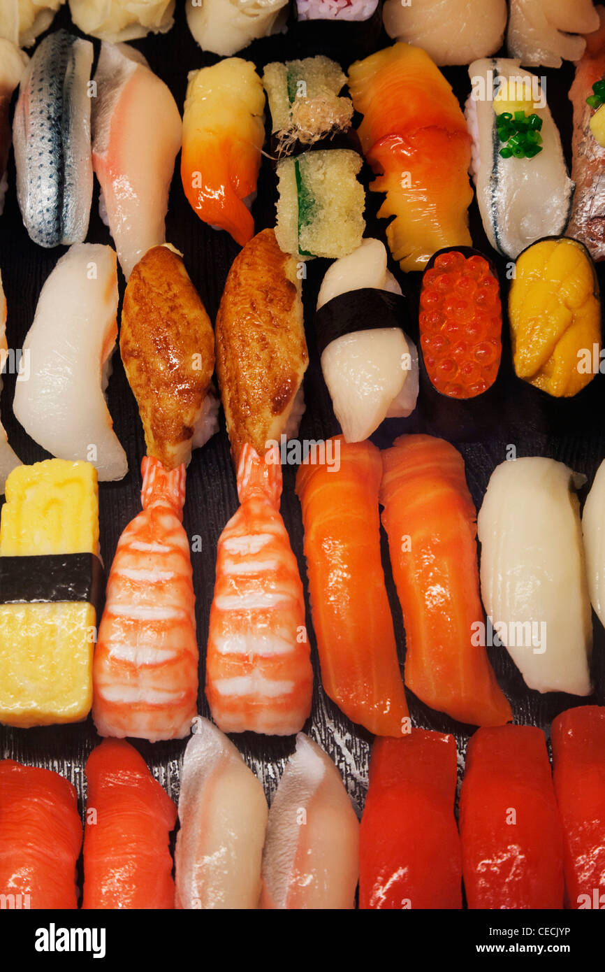 Restaurant window display of plastic sushi. Tokyo, Japan Stock Photo ...