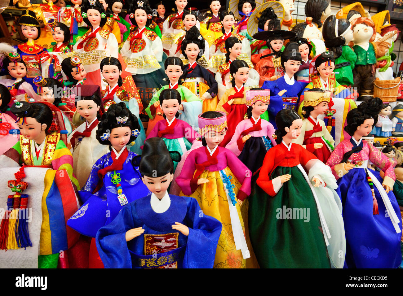 Namdaemun Market, Korean Dolls, Seoul, Korea Stock Photo - Alamy