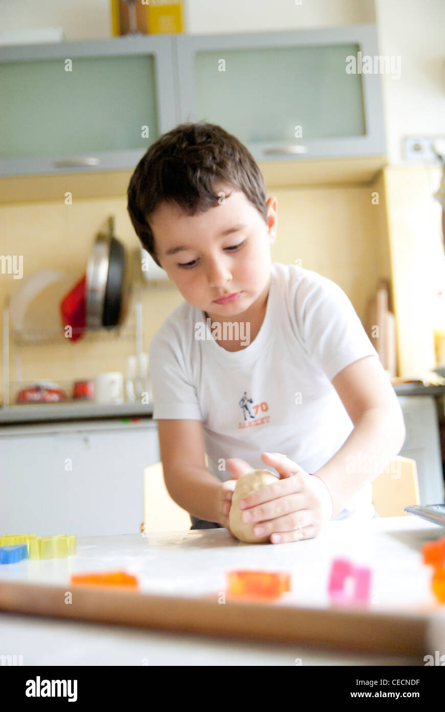 boy making cookies Stock Photo - Alamy